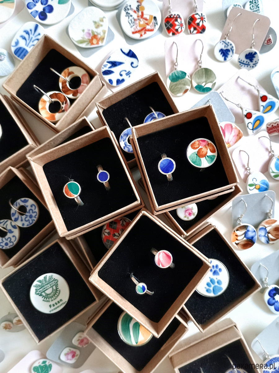 Pierścionek Włocławek srebrny 3979746 - Pakamera.pl