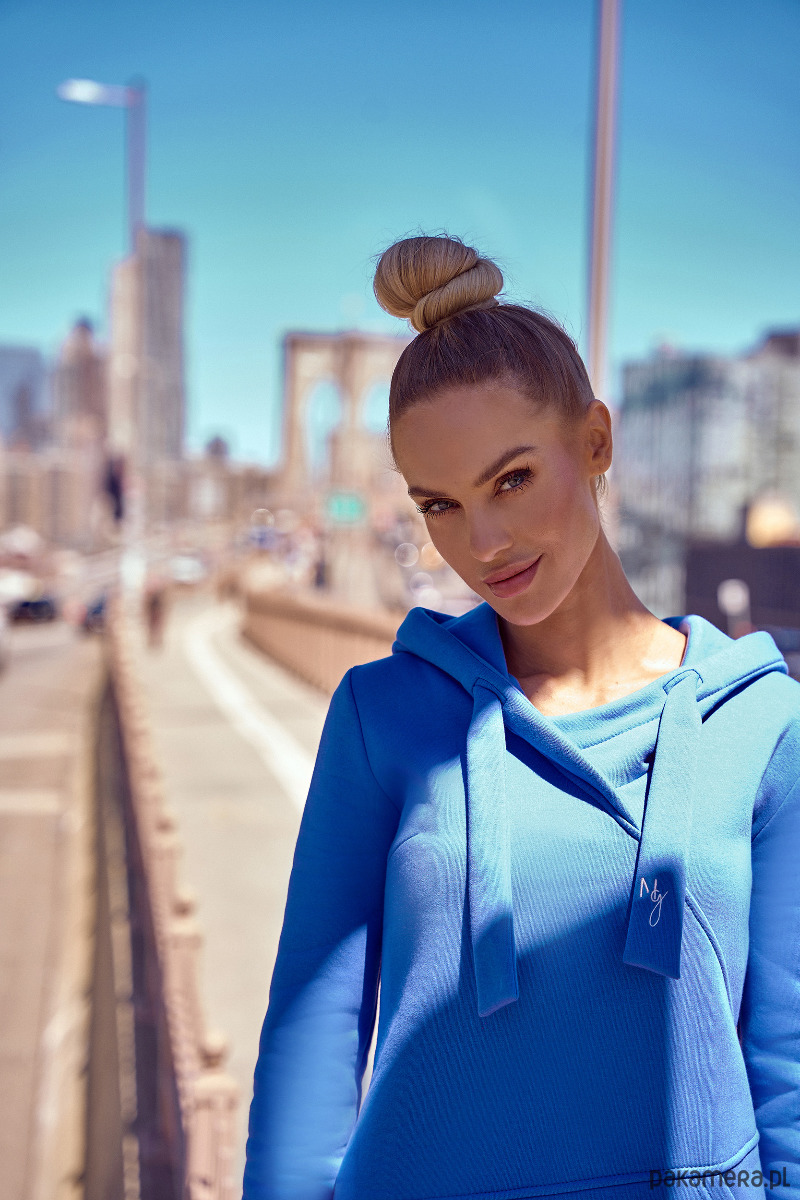 Sukienka z kapturem i asymetryczną kieszenią-jasnofioletowa(M-695 ...