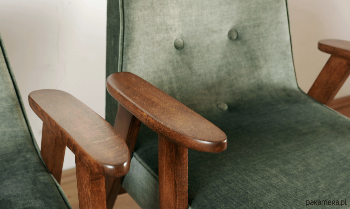 Fotel 366 Chierowski lata 60 PRL. Zielony velur 3572799 - Pakamera.pl